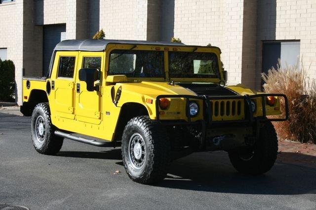 Hummer H1 Alpha Yellow
